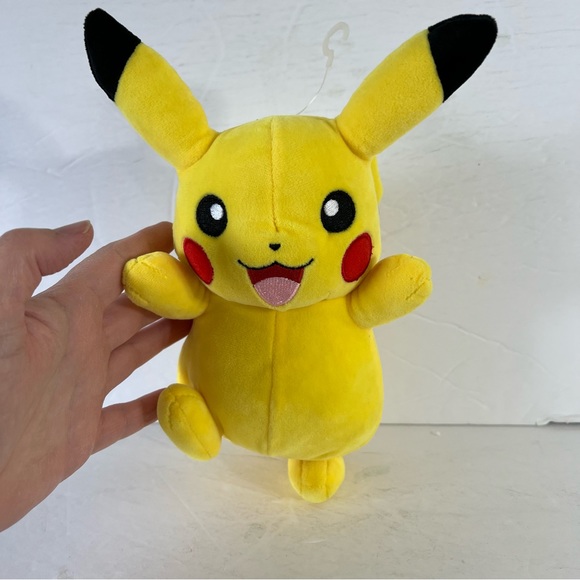 Happy Pikachu Jumping